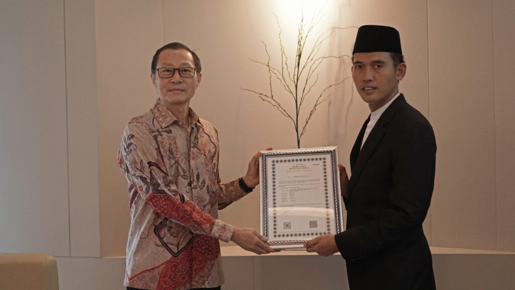 MUI Resmi Tetapkan Tangki Air Penguin Halal dan Suci - Penguin